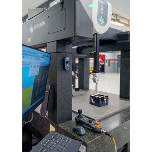 Hexagon 7.10.7 SF Largest hard-bearing shop floor CMM on the market